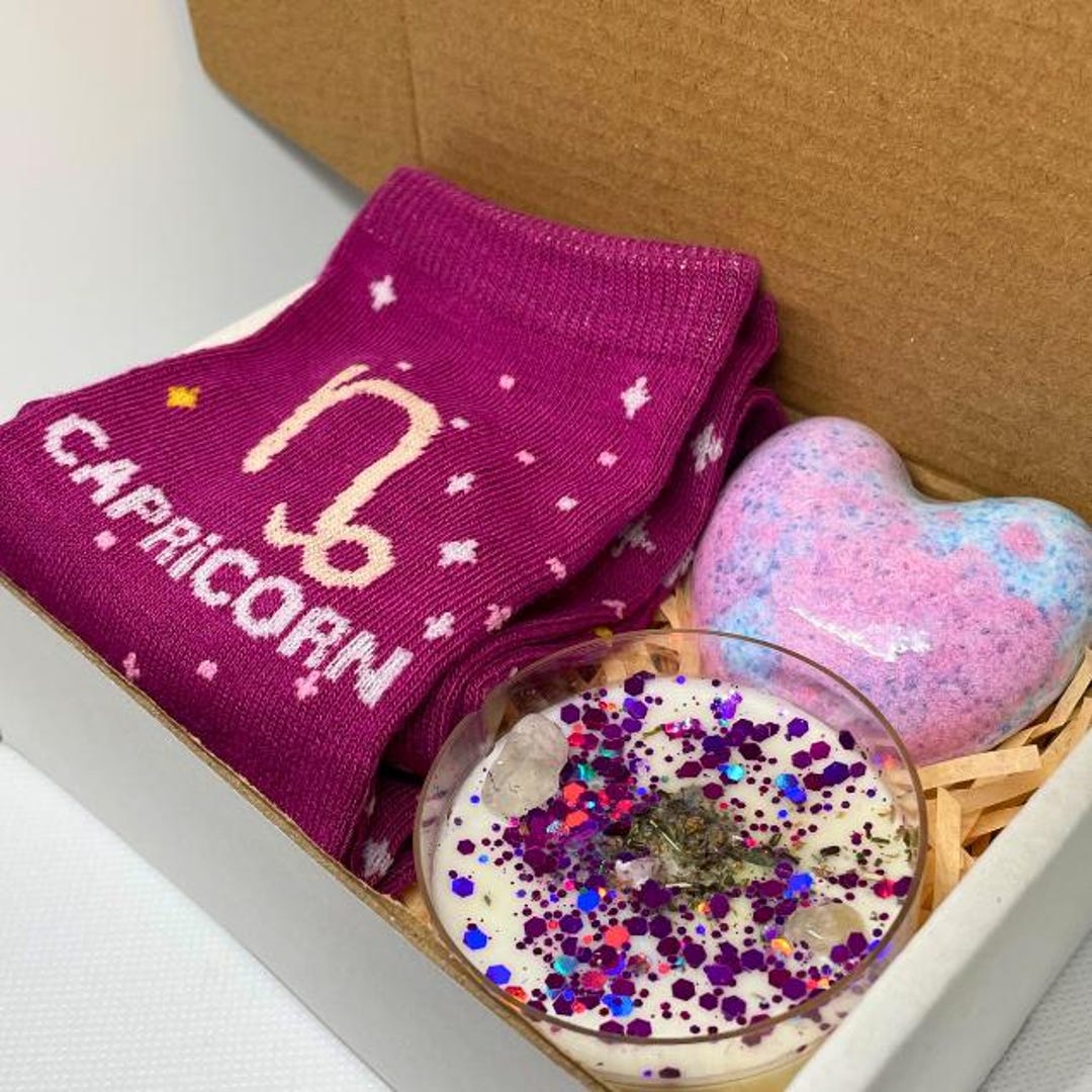 Capricorn Zodiac Gift Box – Astrology Spa Gift With Socks, Candle ...