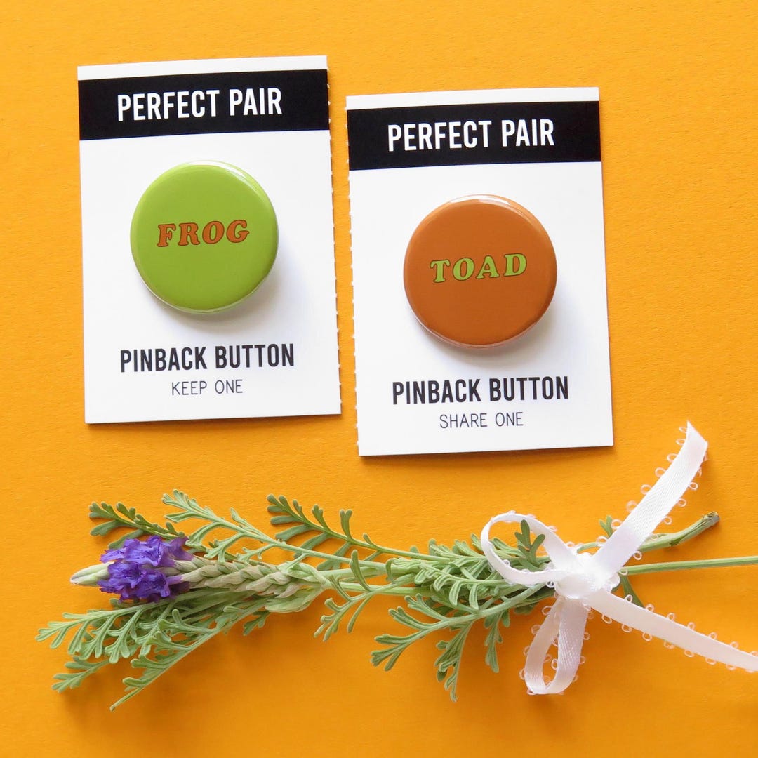 FROG and TOAD Pinback Button Set L Best Friend Gift L Sweet Valentine's ...