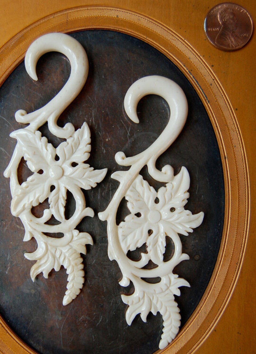 Ear Plugs 8 Gauge Orchid - Etsy