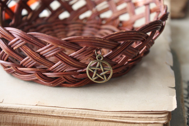 Samhain Offering Basket All Hallow's Eve | Etsy