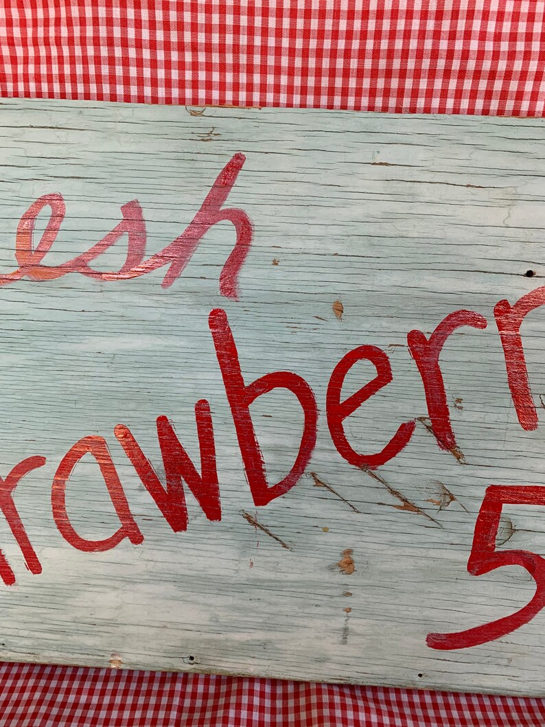 Vintage Wood Strawberry Sign - Etsy