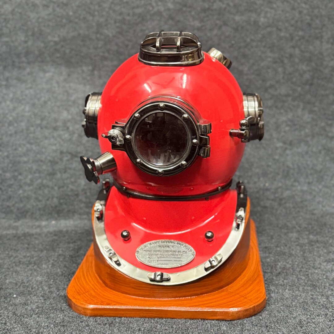 Diving Helmet - Red Deep Sea Scuba Divers Diving Helmet - US Navy Mark ...