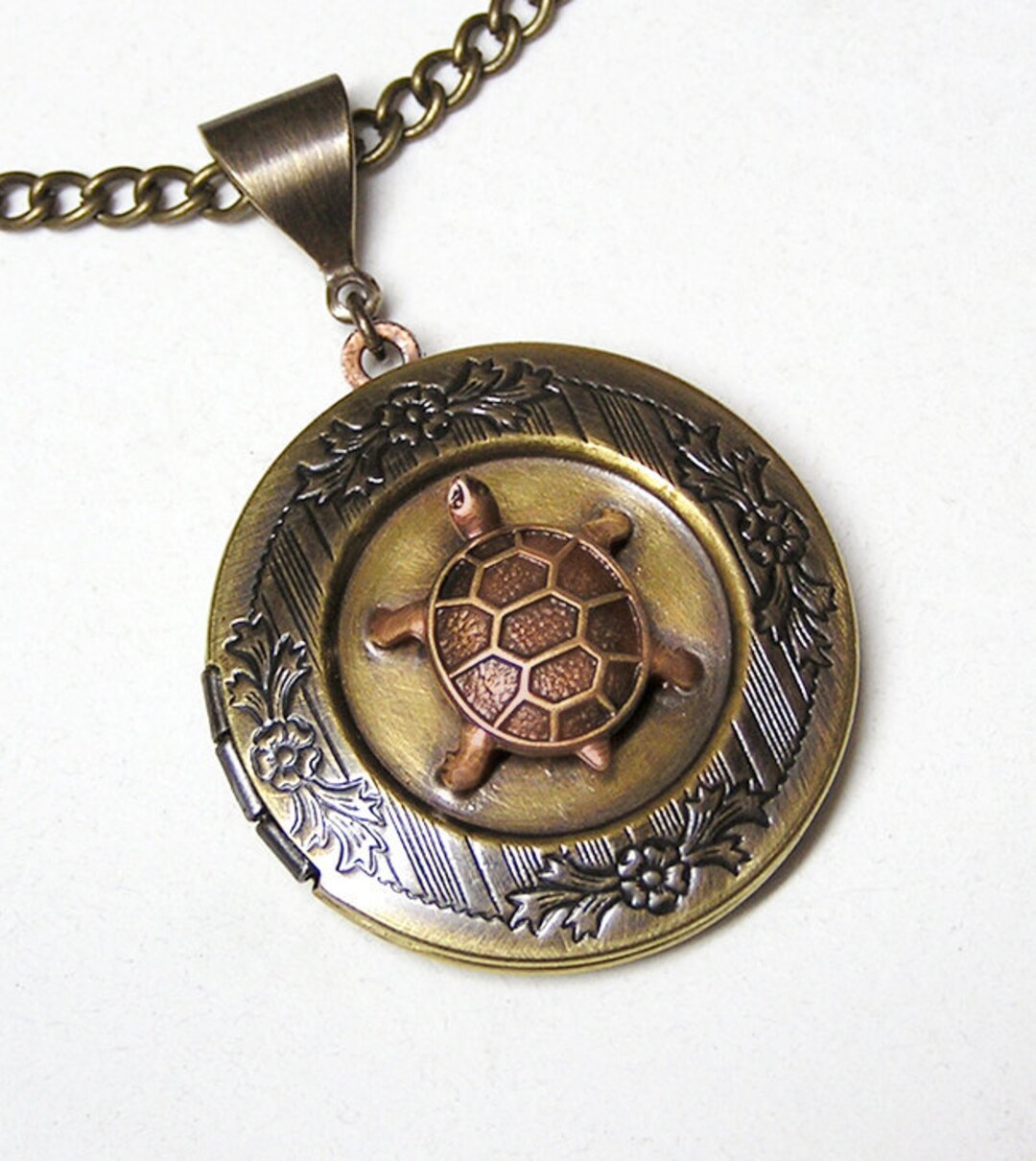Tiny TURTLE LOCKET, Cute and Adorable - Etsy