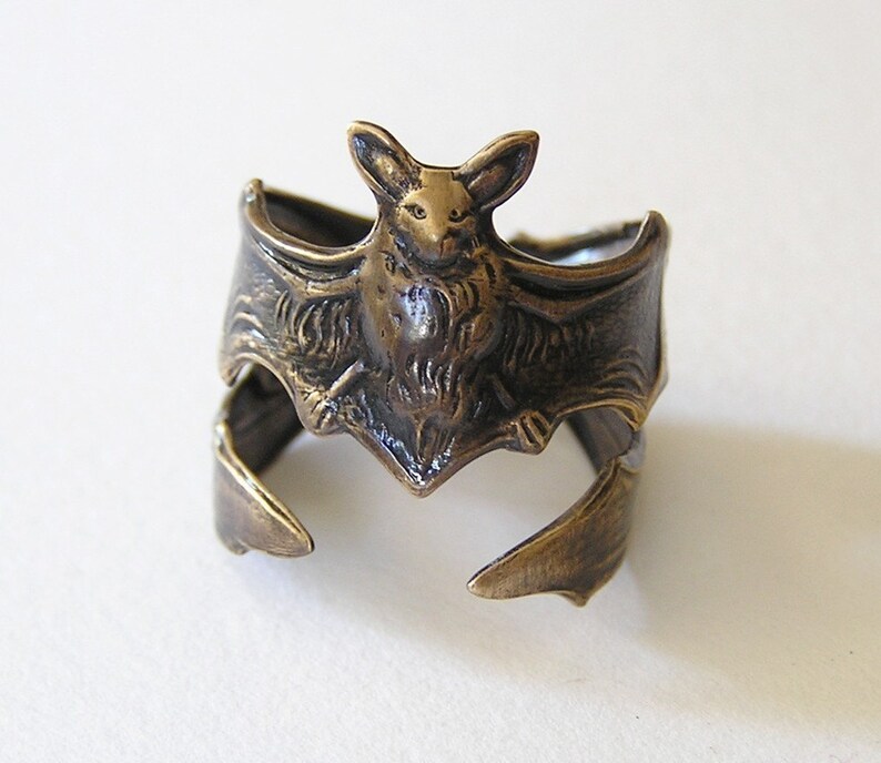 Gothic FLYING FOX Bat Rings, Leathery Wing Wraps Around Finger (br) - Etsy