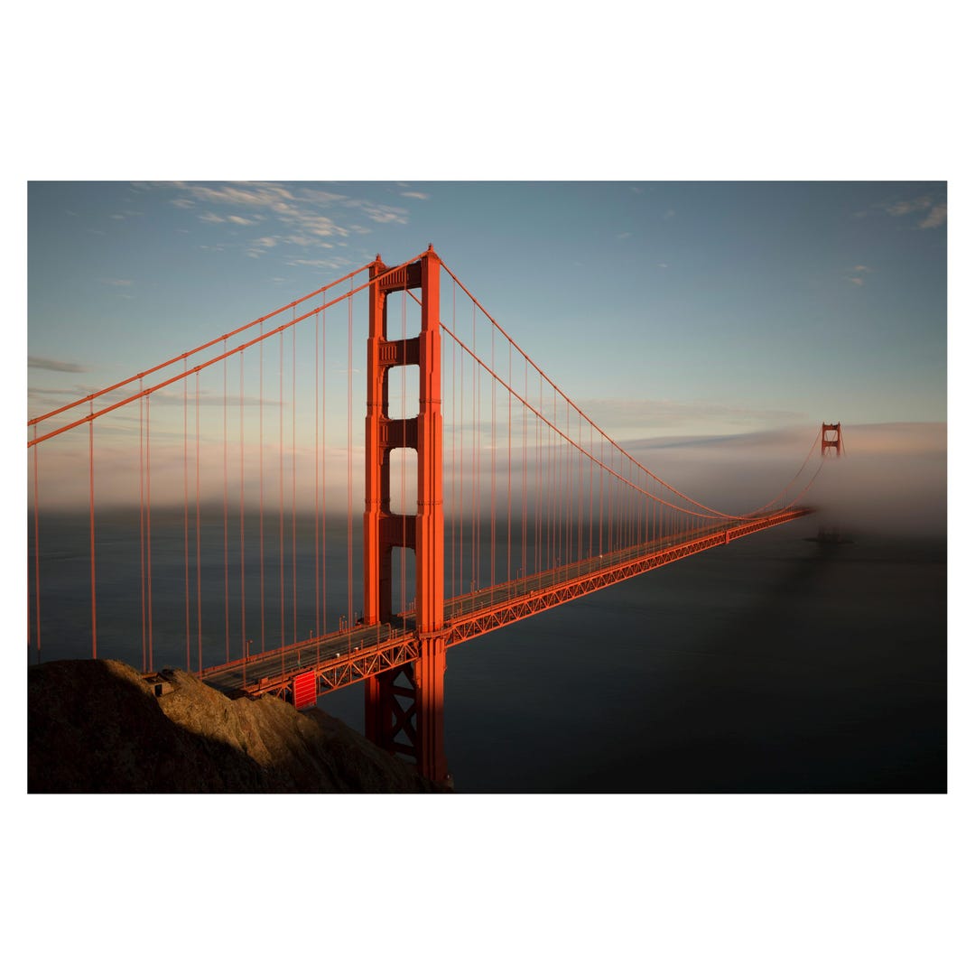 Golden Icon: Sunset Splendor at the Golden Gate - Etsy Österreich