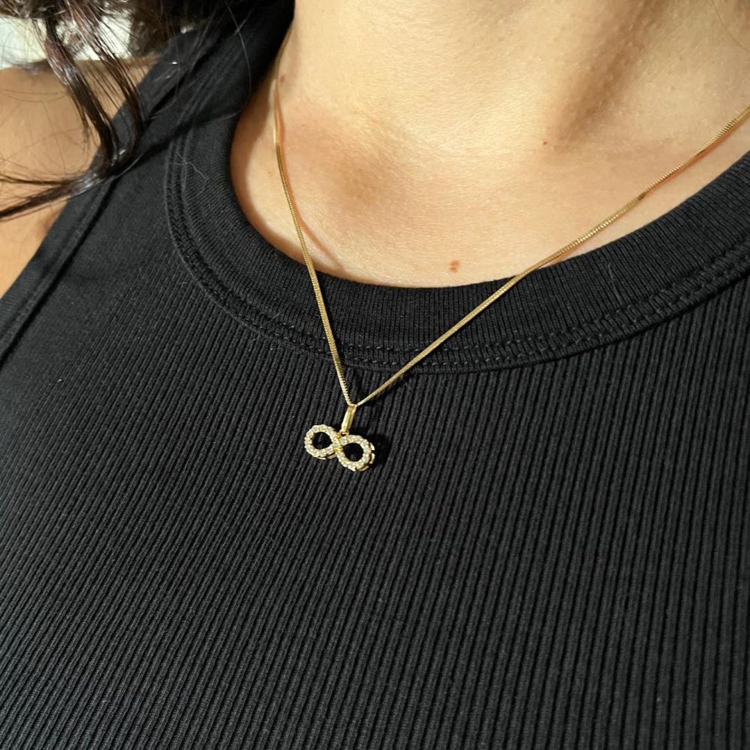 18K Solid Yellow Gold Infinity Loop Pendant With Zircon Diamonds ...
