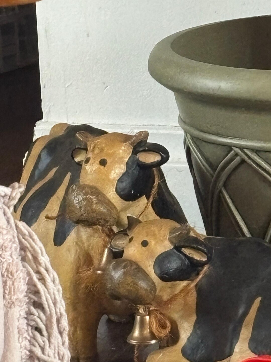 TWO “garden Collection” Cows. Vintage Paper Mache 12 X 10 Inches ...