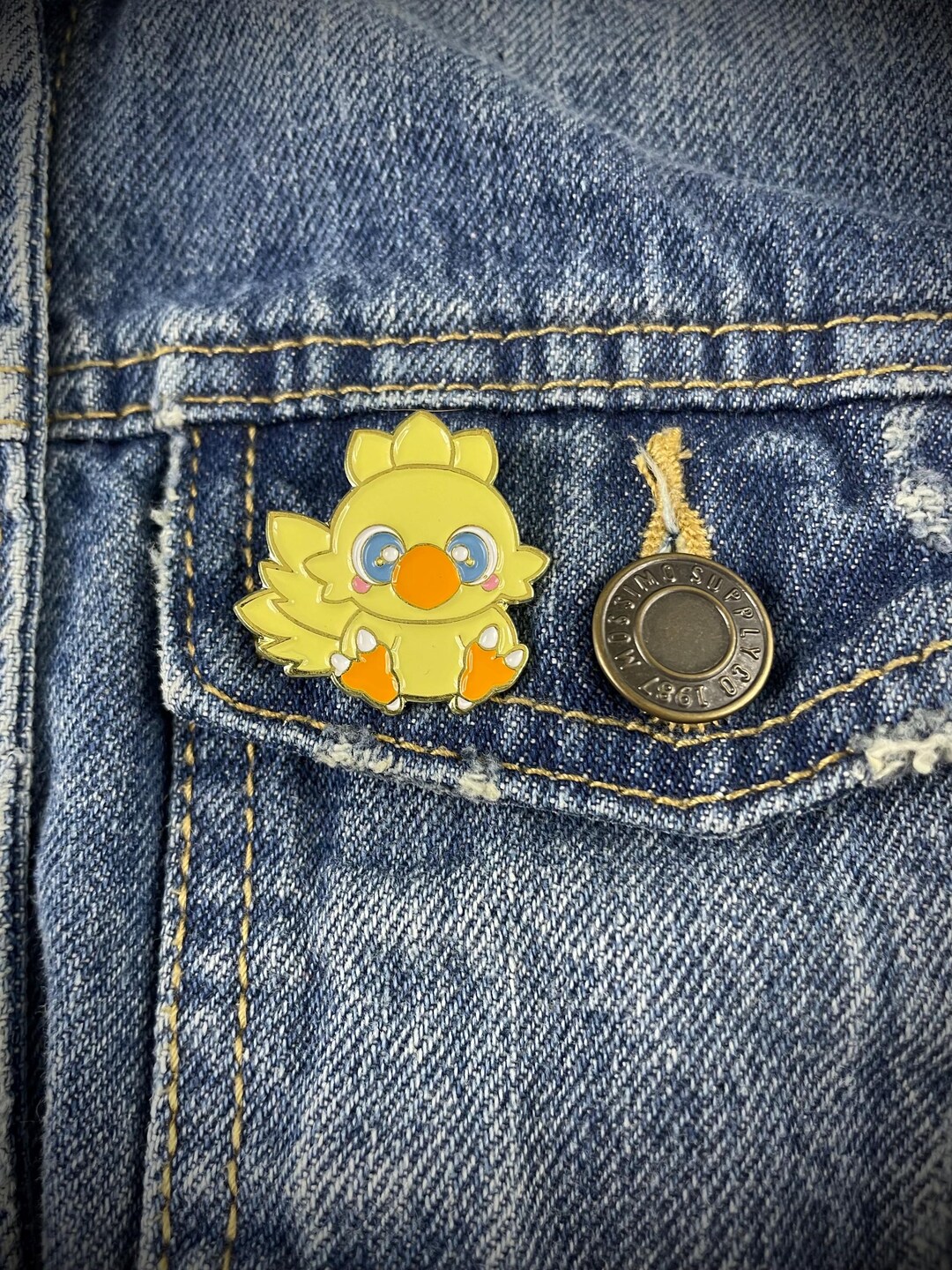 Chocobo Enamel Pin - Etsy