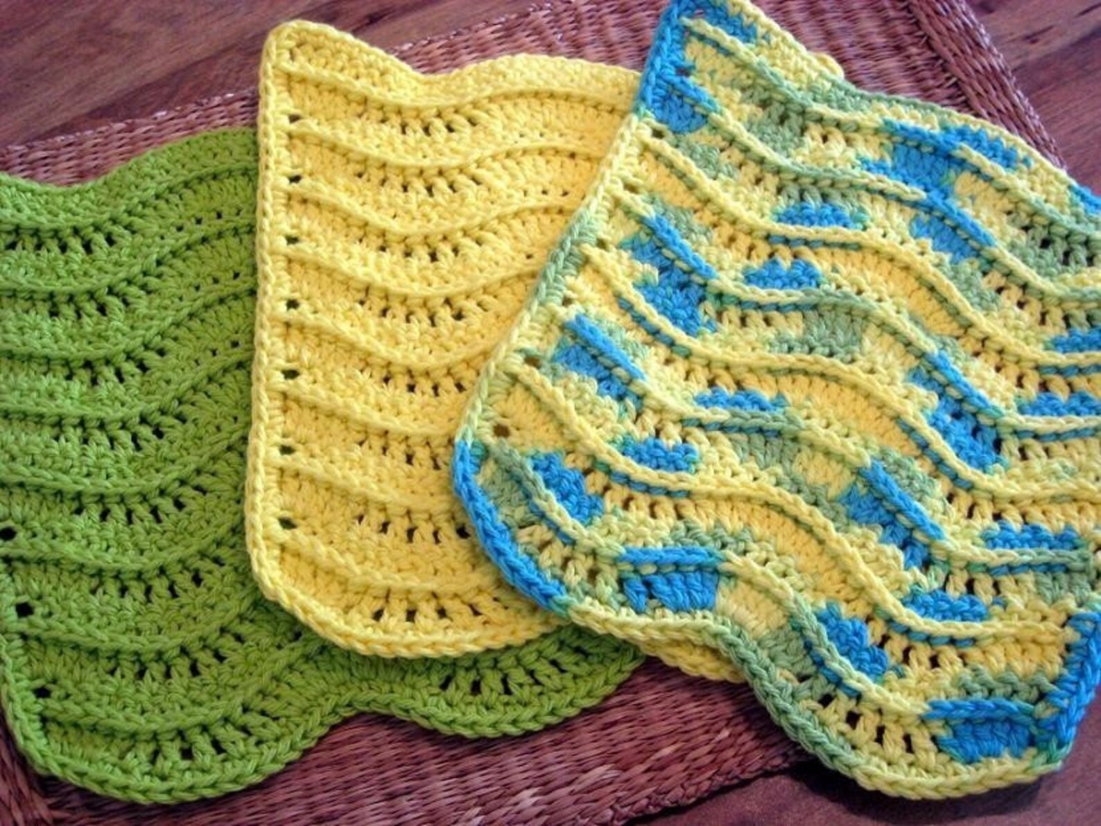 PDF CROCHET PATTERN, 3-d Waves Textured Dishcloth Washcloth, Wavy ...