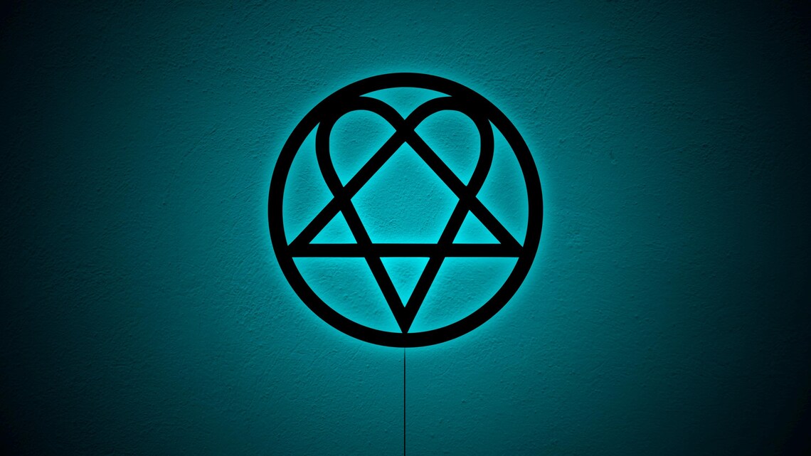 Heartagram RGB Wall Light Heartagram Symbol LED Wall Art Heart And