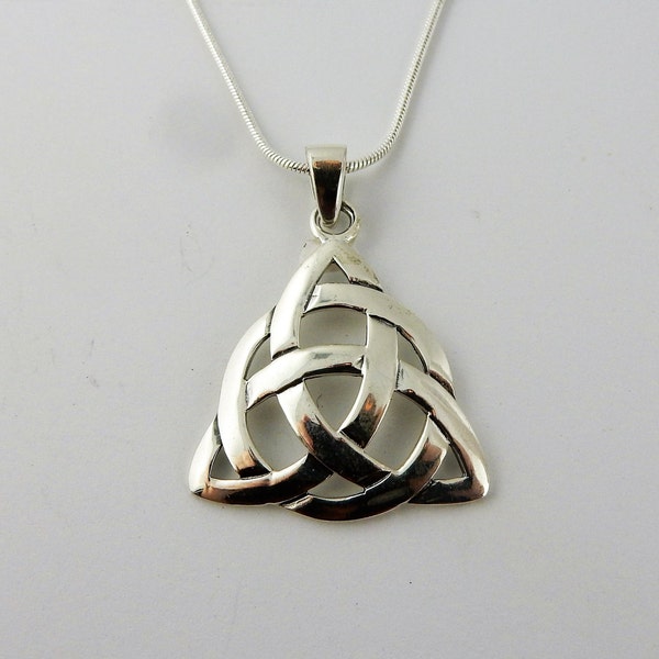 Triangle Celtic Knot - Etsy