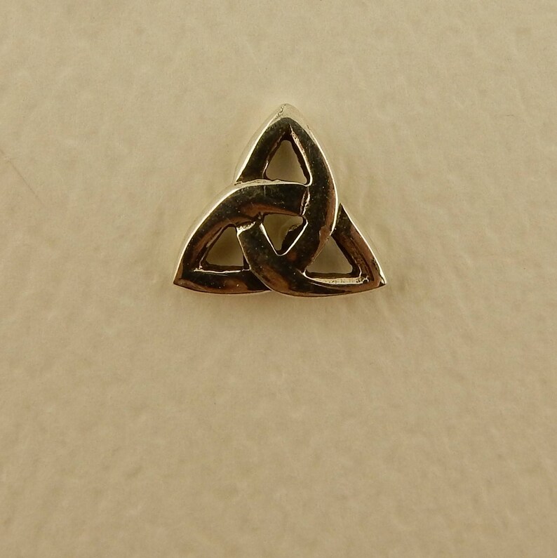 Vintage Sterling Silver Irish Celtic Trinity Knot Post Stud - Etsy