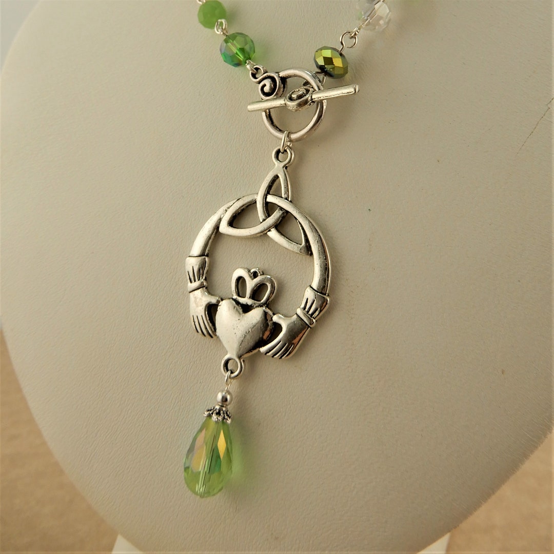 Silver Irish Claddagh W/ Celtic Trinity Knot Pendant Necklace and Green ...