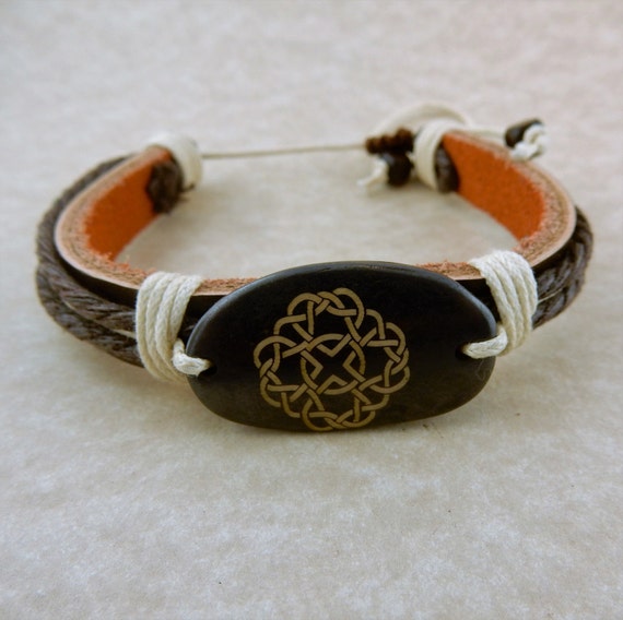 Vintage Leather Celtic Knot Adjustable Unisex bracelet - Gem