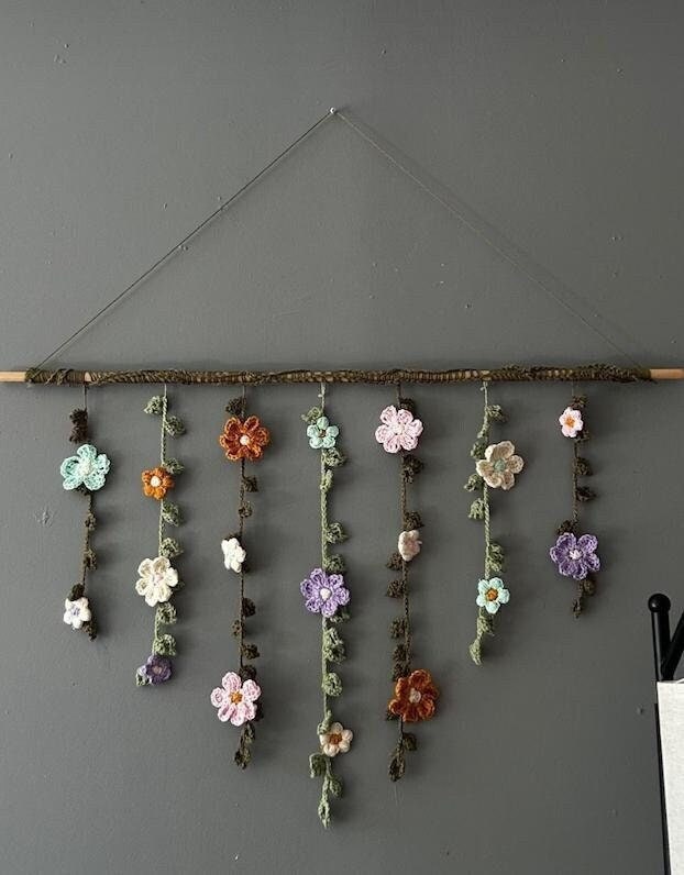 Crochet Flower Vines Wall Decor - Etsy