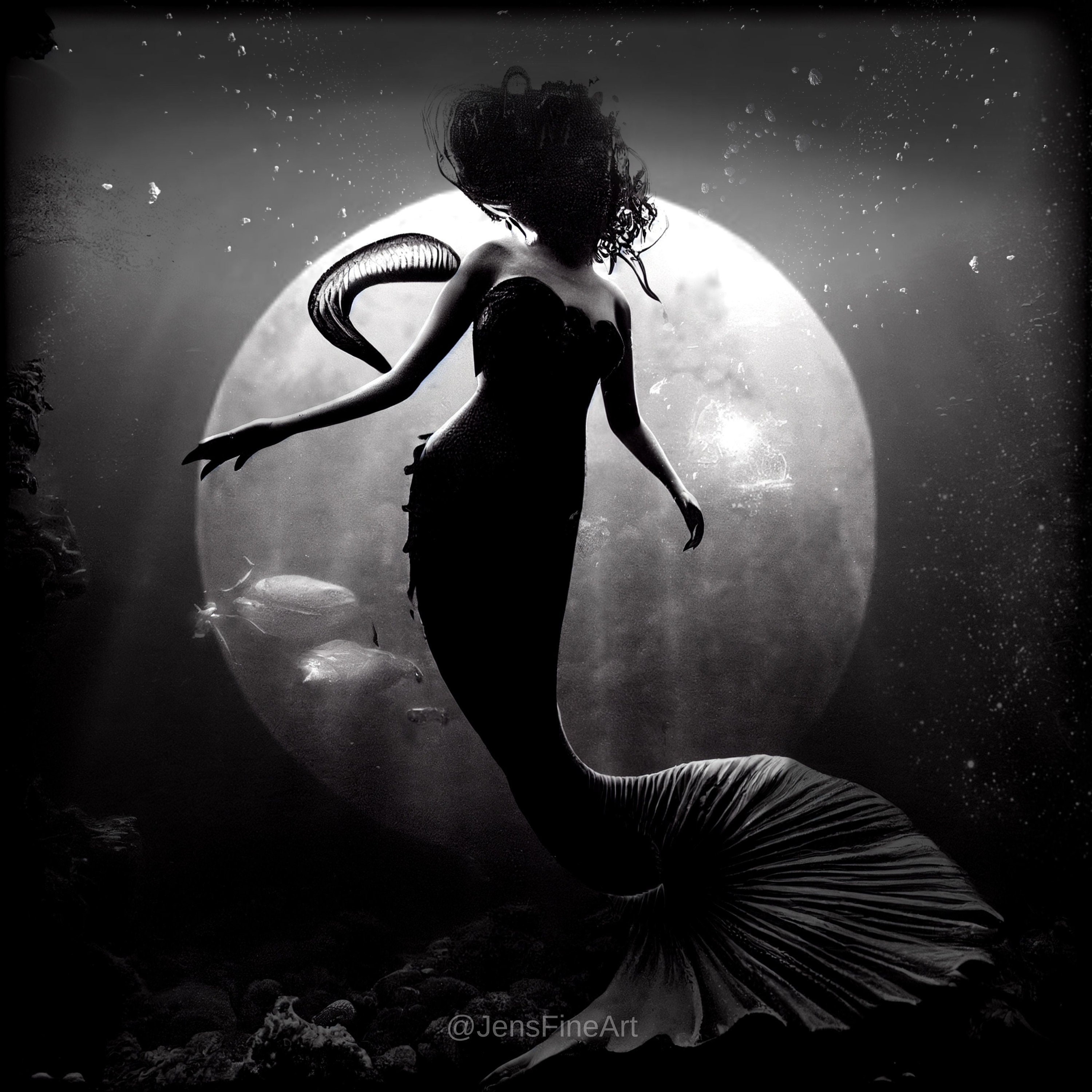 Dark Mermaid Photography