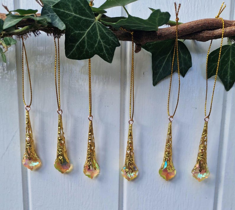Christmas Tree Icicle Ornaments. Gold Filigree Metal Flutes, Sparkly ...