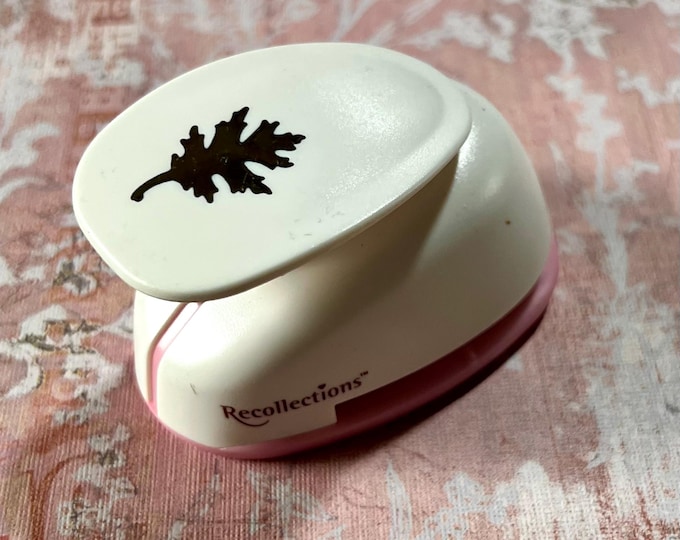 OAK LEAF Paper Punch DESTASH - Recollections Cute Mini Leaves for ...