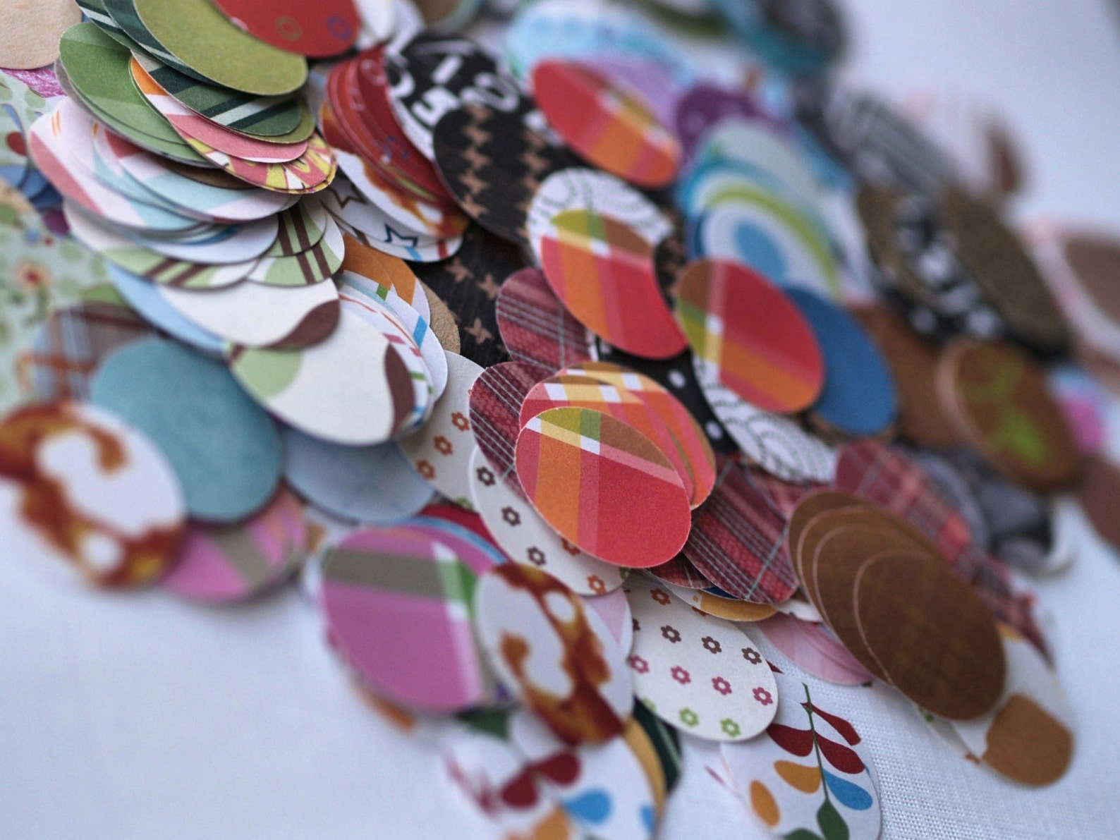 Lots and Lots of Spots and Dots ... Scrapbooking Paper Circles Fun ...