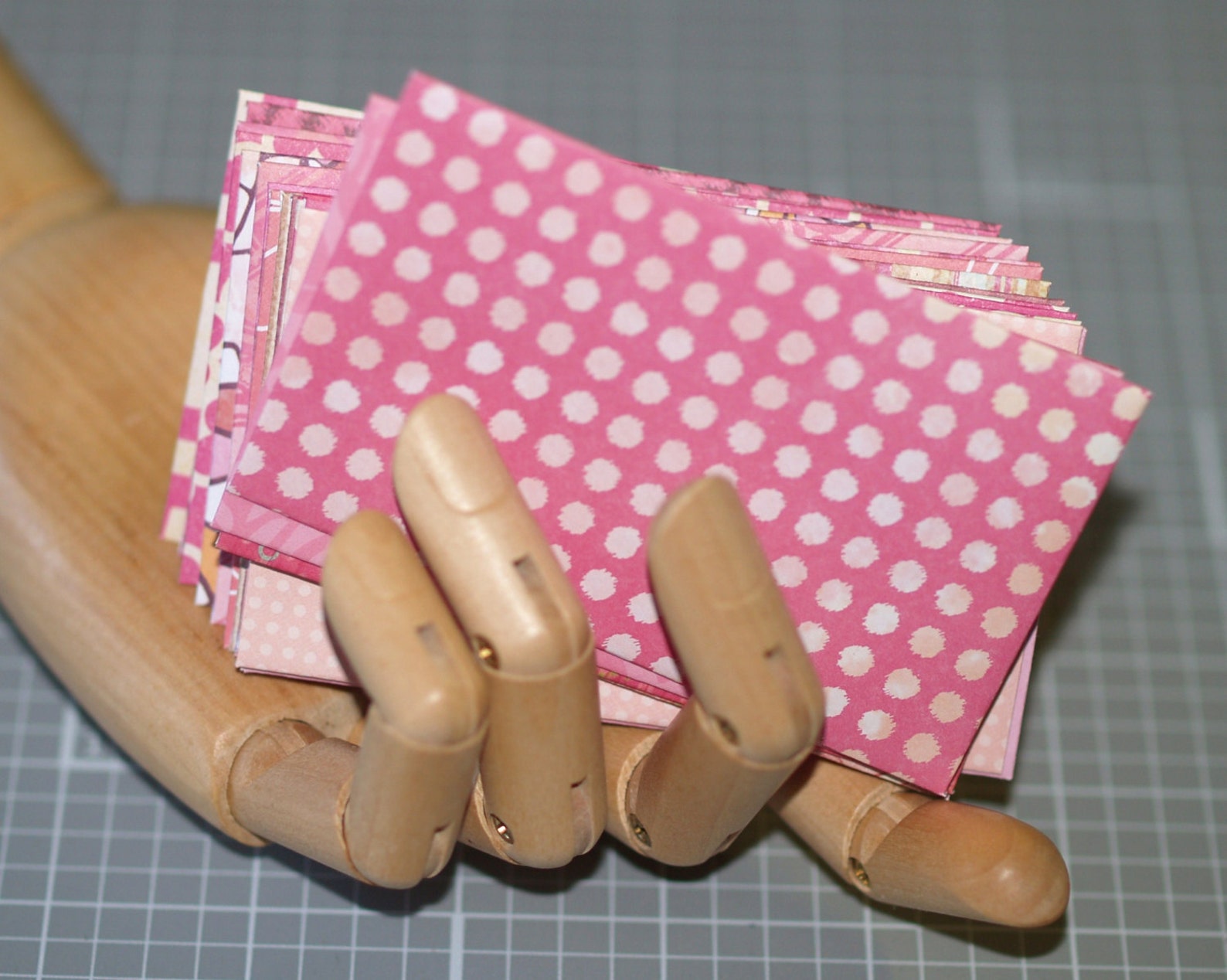 Perfectly Pink ... 20 Mini Envelopes Business Card Size Tiny Small ...