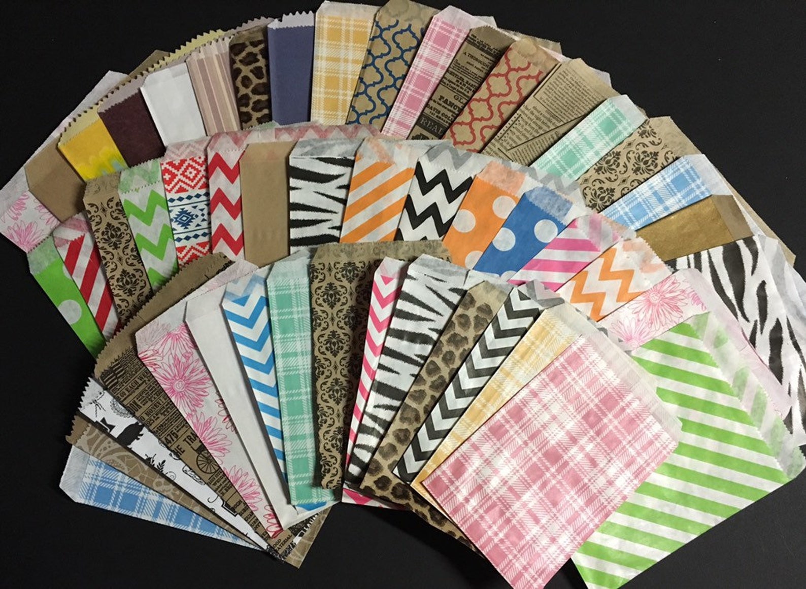 GRAB BAG - 25 Paper Merchandise Bags Printed Plain Kraft White Random ...