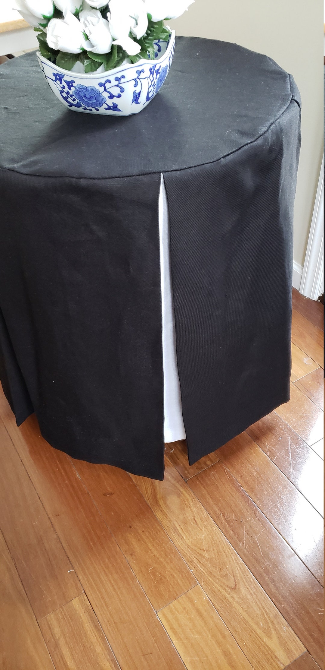Two Tone Tableskirt, Custom Colors Available, Black, Natural, White ...