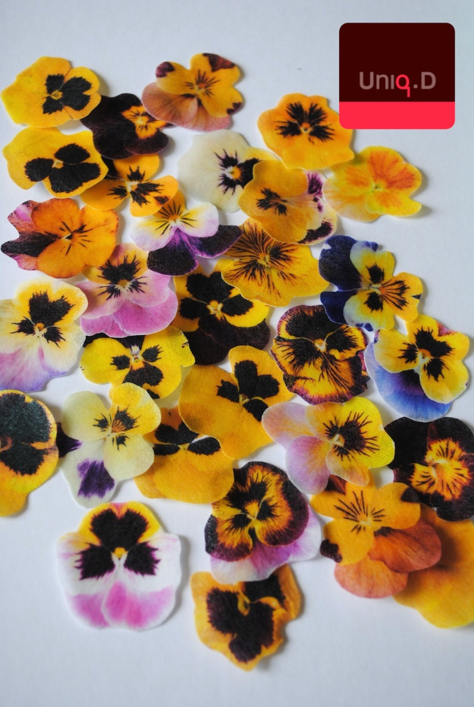 45 yellow edible pansy flowers edible flowers wedding | Etsy