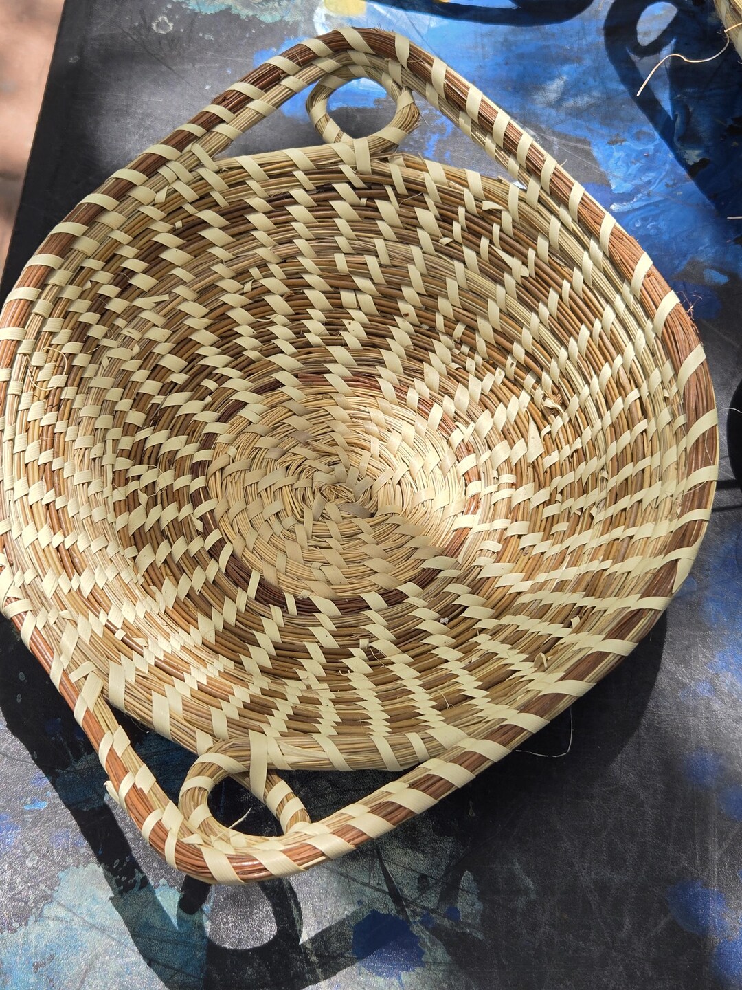 Large Round Sweetgrass Basket - Etsy