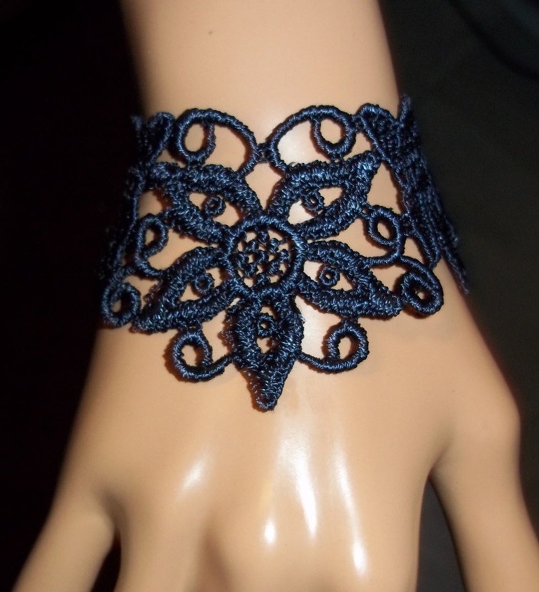 Braclet Cuff Hand Unique Soft Venise Lace Art Textile Armwear Victorian ...
