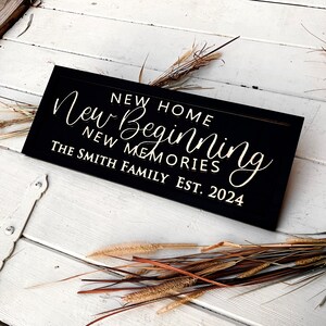 Personalized New Home Wood Sign, Family Name Established Date - Etsy