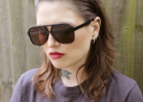 80s sunglasses retro aviators with brown tea tinted l… - Gem