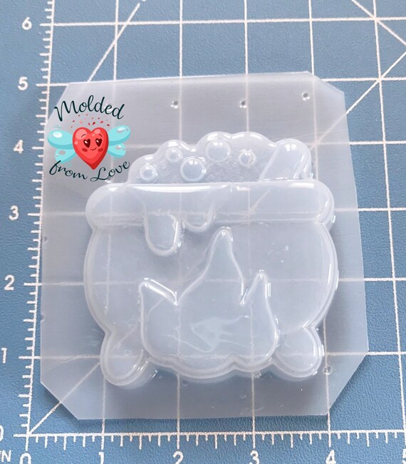 Bubbling Witch Cauldron Soap or Bath Bomb Handmade Plastic - Etsy