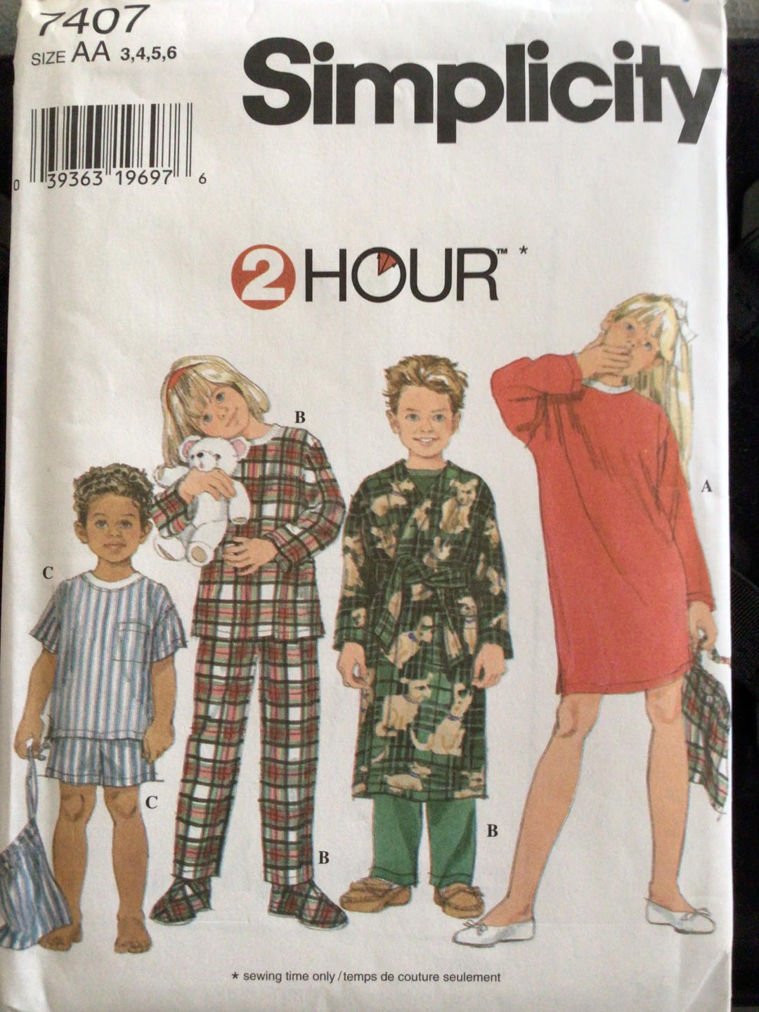 Simplicity 7407, Uncut Sewing Pattern for Childrens Pajamas, Nightshirt ...