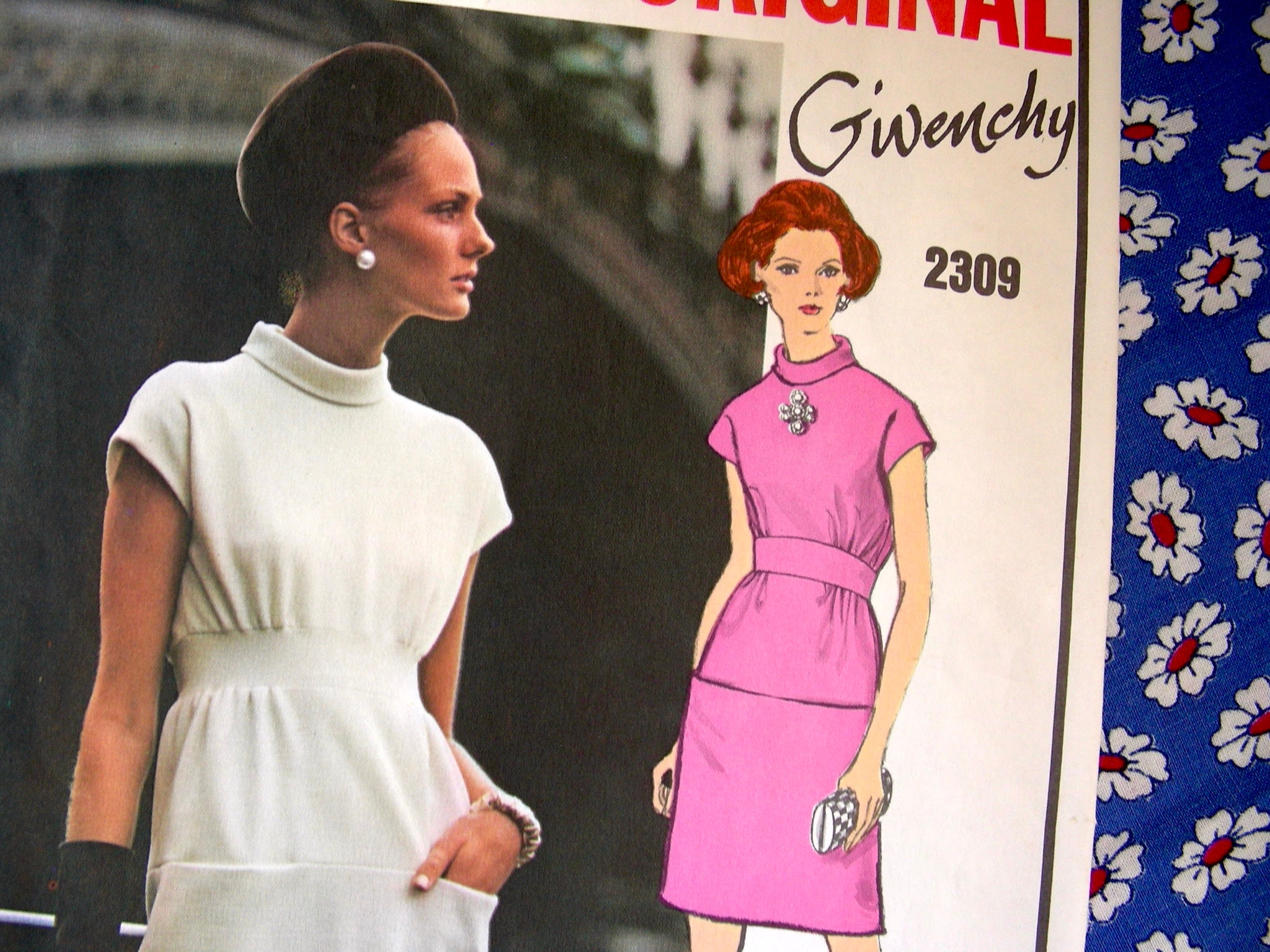 Givenchy Pattern Wallpaper