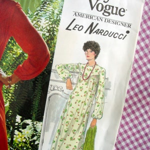 UNCUT Vintage 1970's Vogue Pattern 1201 / Beautiful Misses' Cocktail ...