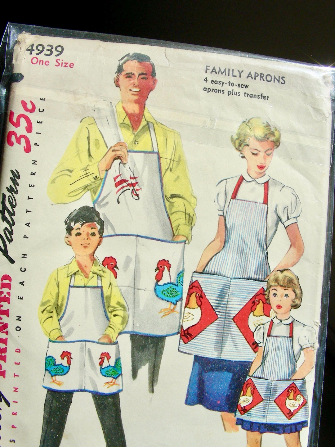 Family BIB APRONS Simplicity Pattern 4949 - Vintage 1950's Sewing ...
