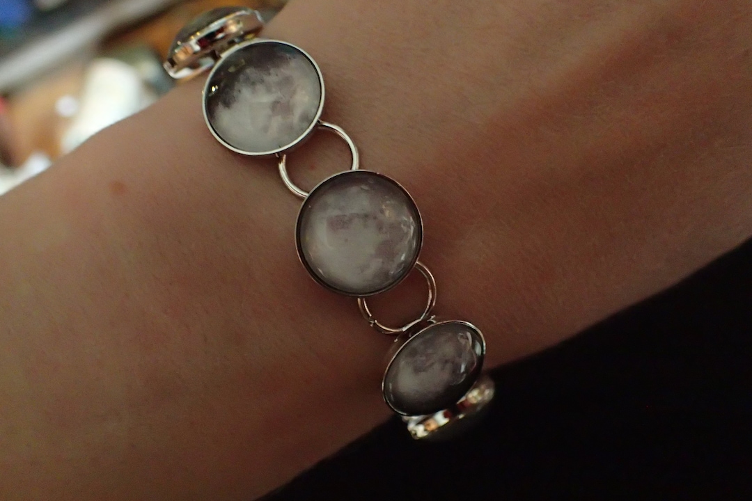 Phases of the Moon Bracelet - Etsy