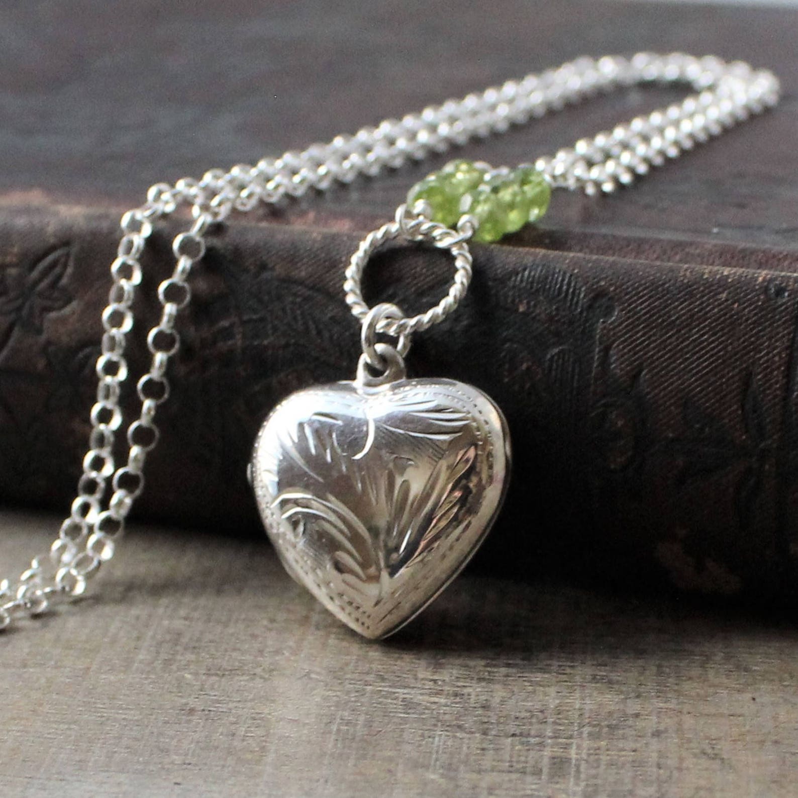 August Birthstone Locket Peridot Locket Photo Locket | Etsy