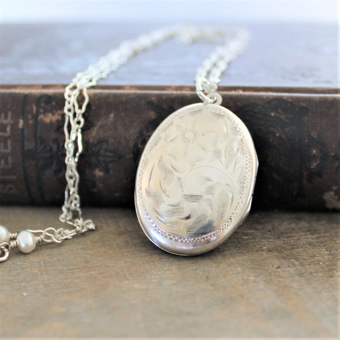 Large Silver Locket Necklace Wedding Locket Oval Locket - Etsy