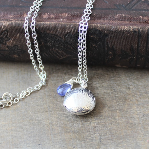 Small Silver Locket Necklace Round Sterling Silver Locket | Etsy