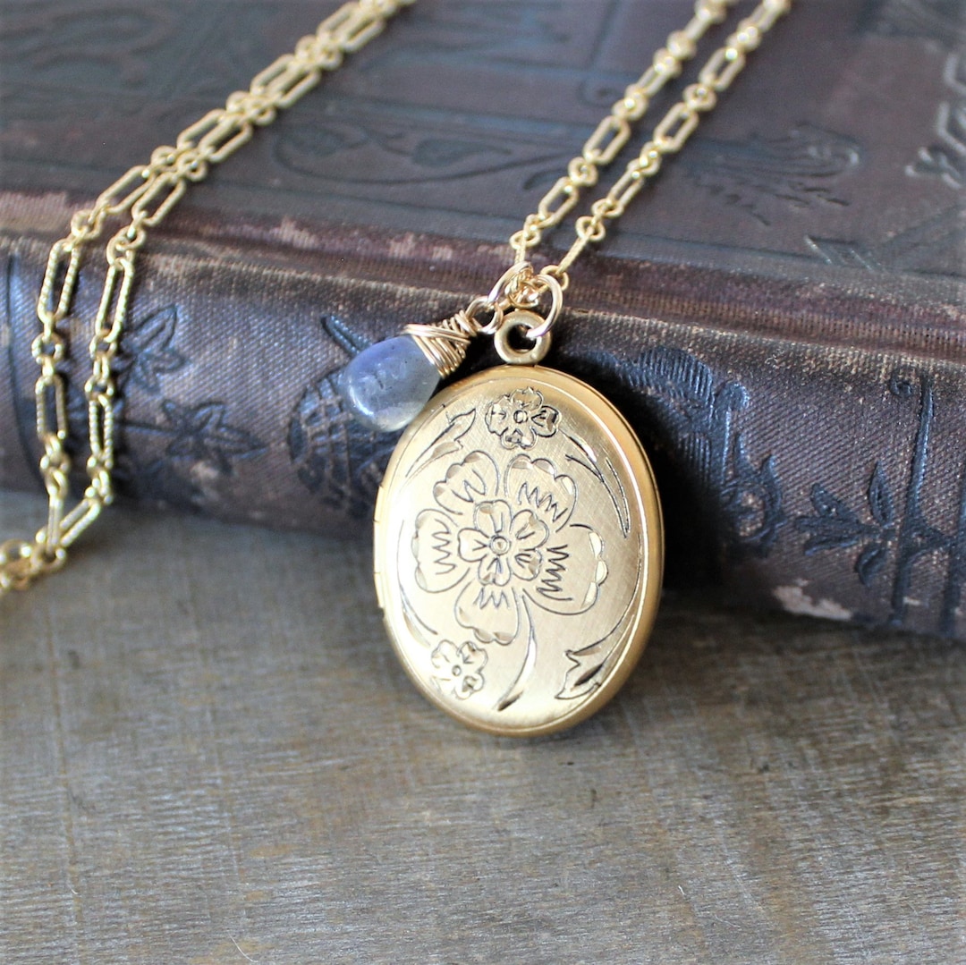 Gold Locket Necklace Gold Oval Locket Labradorite Necklace - Etsy