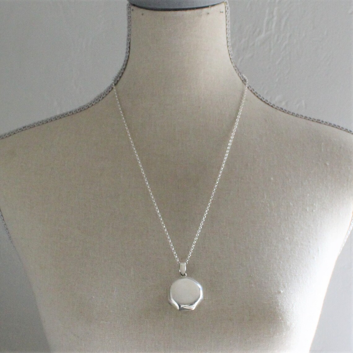 Modern Silver Locket Necklace Personalized Locket Round - Etsy