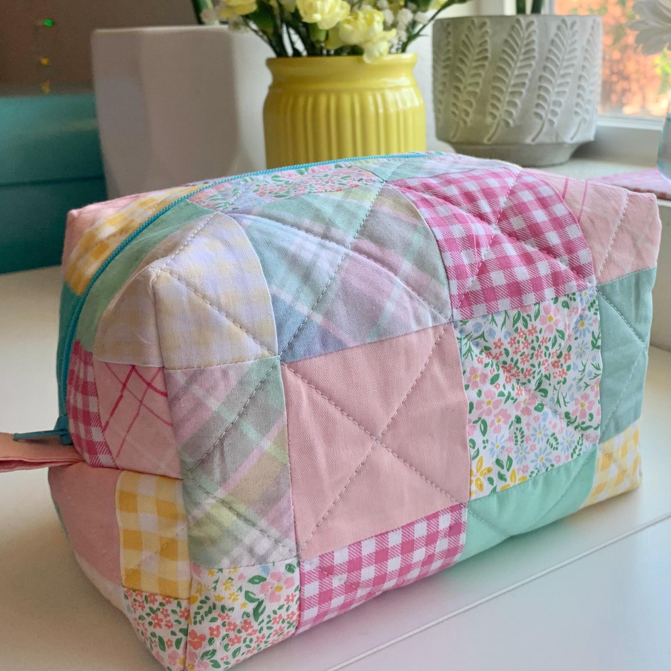 Handmade Quilted Patchwork Boxy Makeup Bag - Etsy