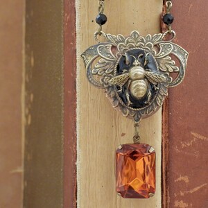 THE QUEEN BEE Locket Victorian Style Brass Bee Locket Necklace With ...