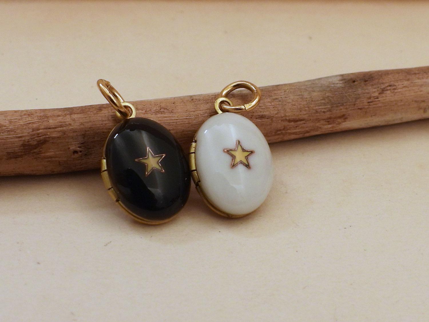 Tiny Gold Star Locket Necklace Vintage Brass Locket Cold Enamel Star ...
