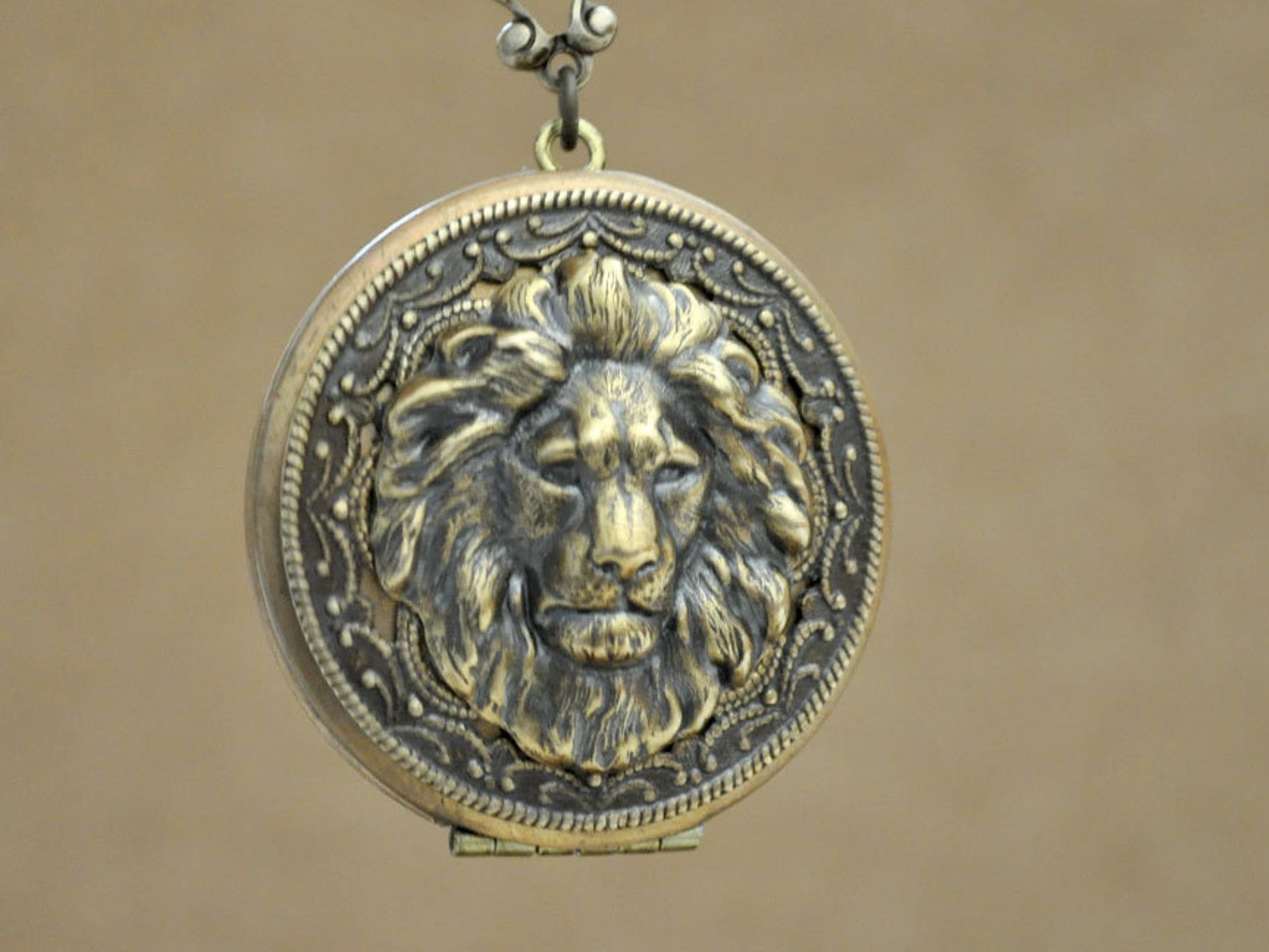 Lion Locket Vintage 70s Large Floral Brass Locket BRAVE ONE | Etsy