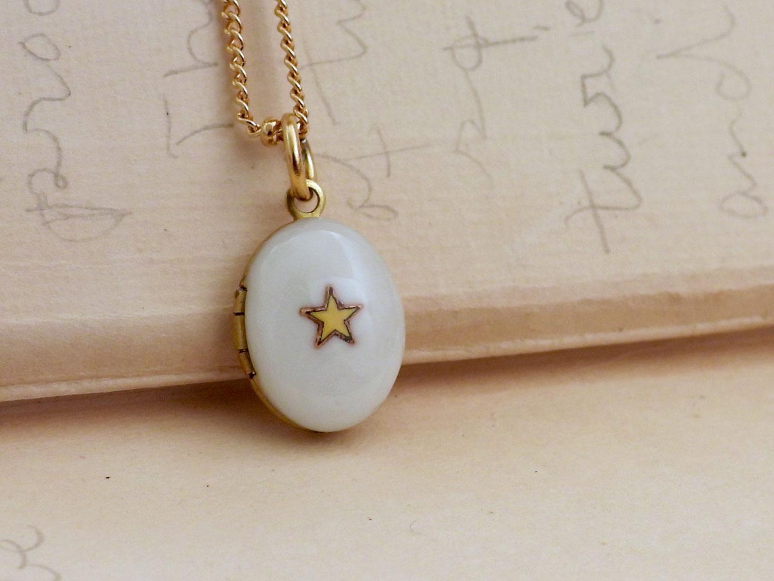 Tiny Gold Star Locket Necklace Vintage Brass Locket Cold Enamel Star ...