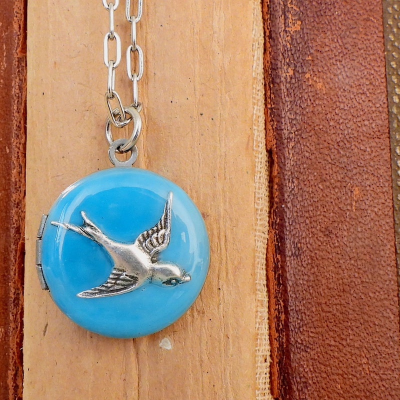Bird Locket Necklace - Etsy