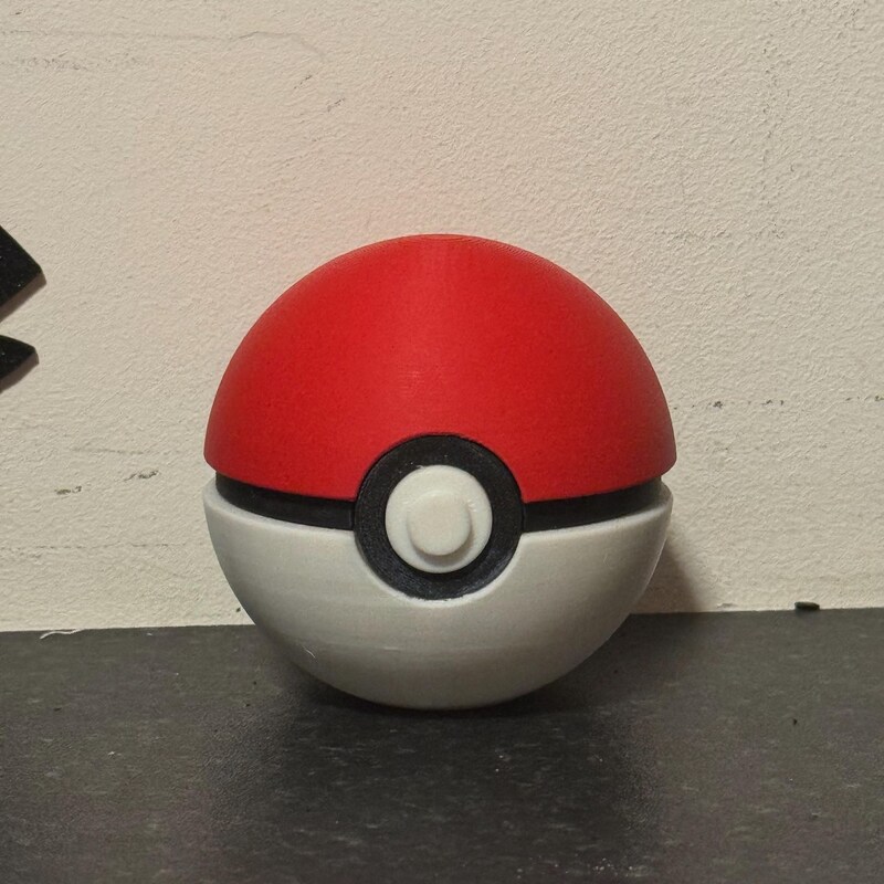 Pokeball Holder - Etsy UK