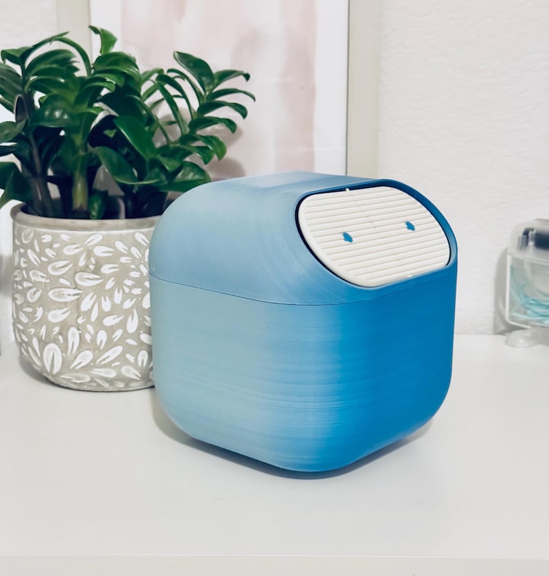 Mini Swing-top Desk Trash Can - Compact, Customizable Color Waste Bin ...